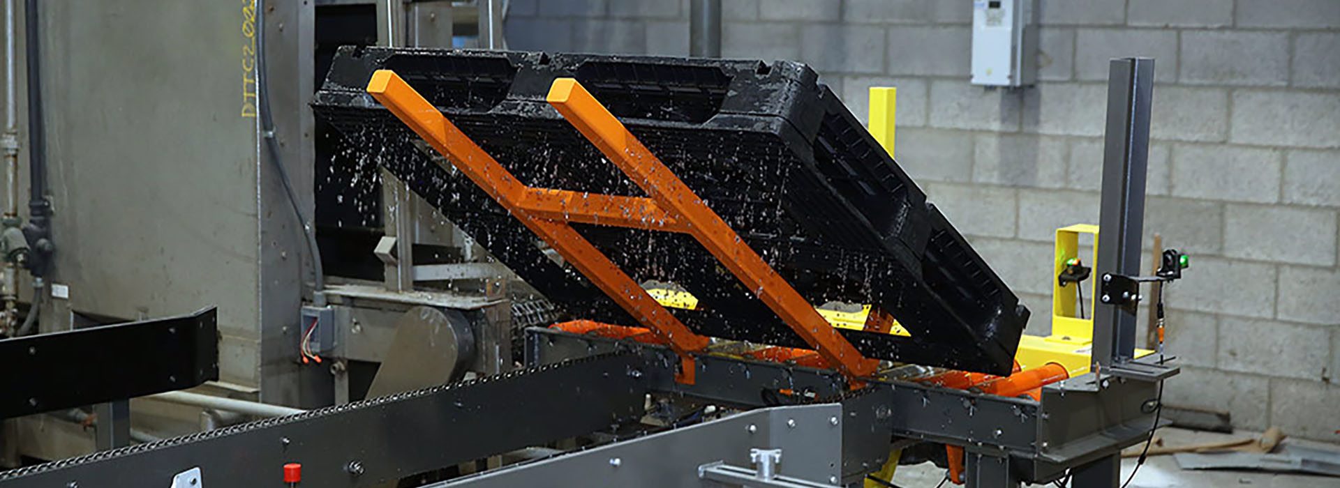 Pallet Washing | Patton Warehousing